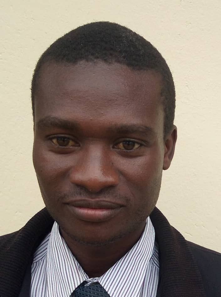 Meet Mr Chizenya, Head of Pakati Secondary School! – Friends Of Pakati